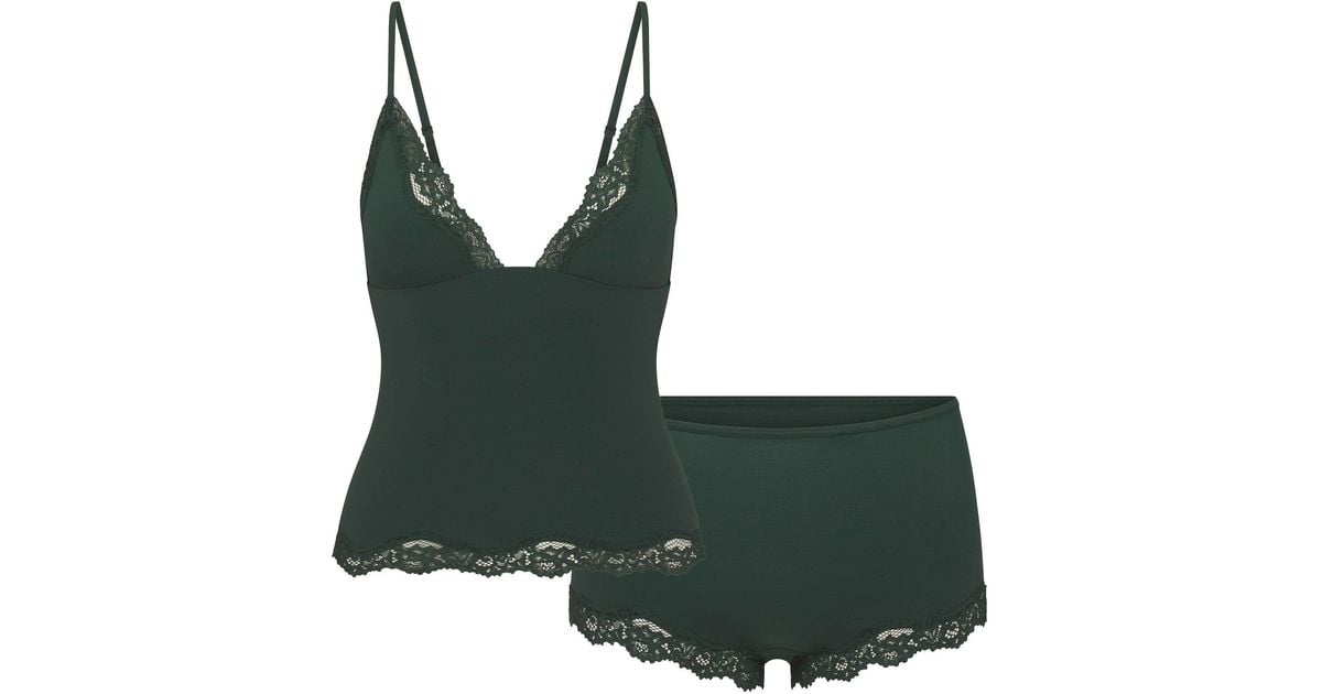 Skims Triangle Cami Top And Boy Short Set in Green | Lyst