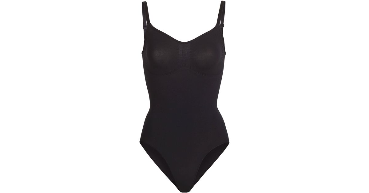Skims Sculpting Bodysuit in Onyx (Black) - Lyst