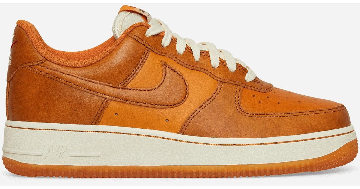 Nike Air Force 1 07 Lv8 Sneakers Russet Sunset in Orange for Men | Lyst