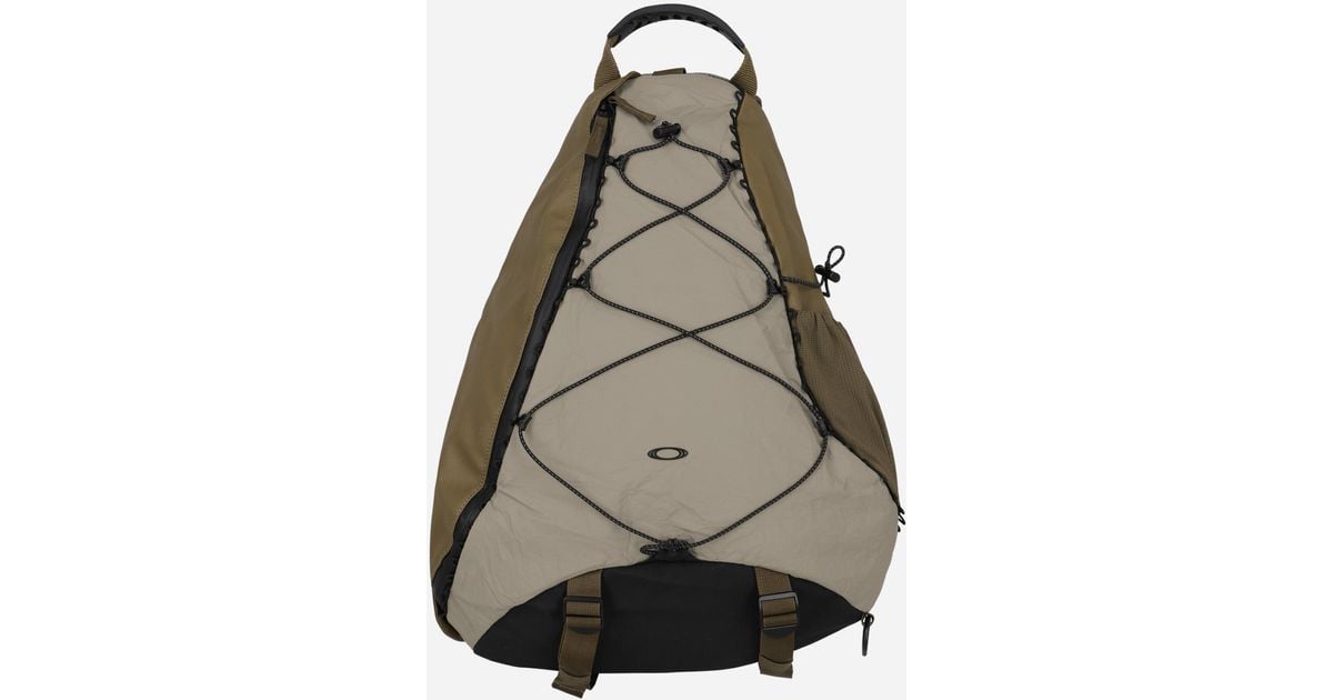Oakley Latitude Sling Pack Boulder in Natural for Men | Lyst