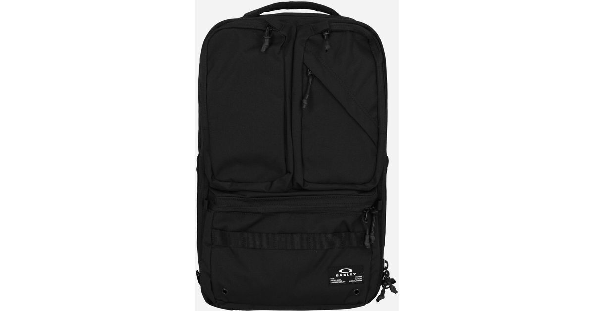 Oakley F.G.L. Essential Backpack M 8.0 Blackout for Men | Lyst