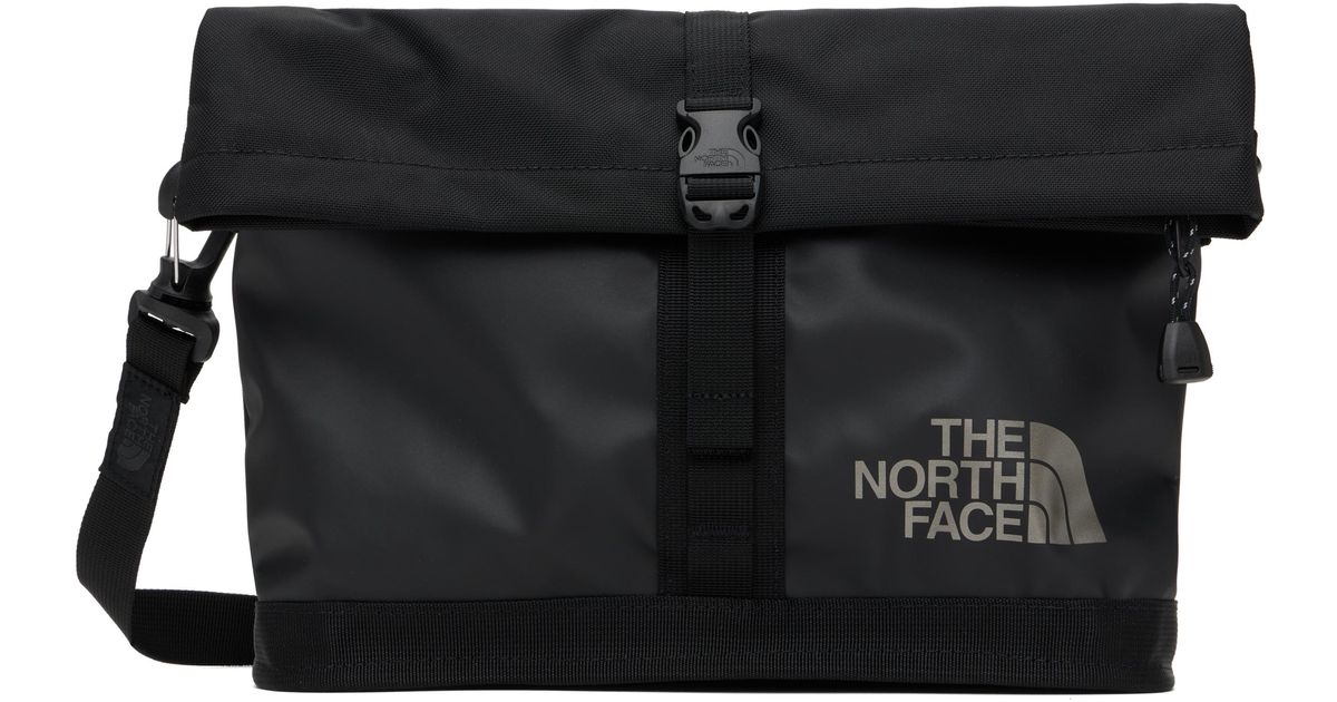 The North Face Base Camp Shoulder Bag in Black for Men | Lyst