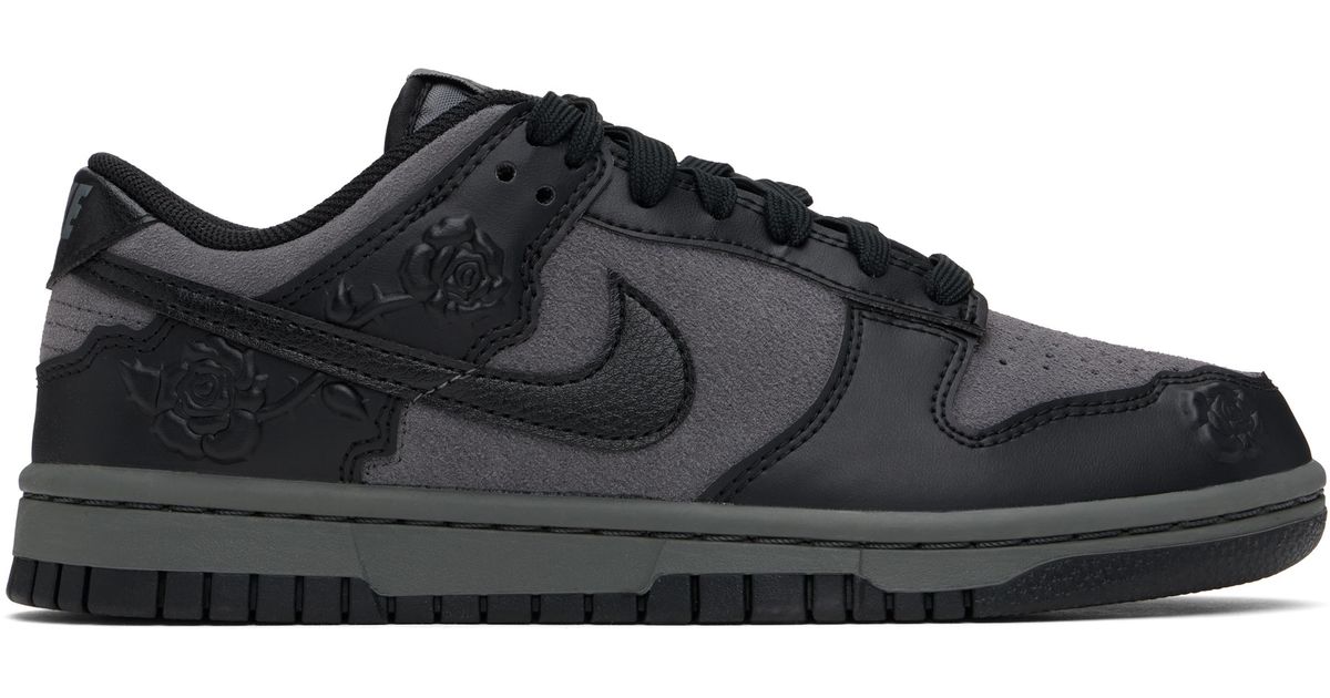 Nike Dunk Low Sneakers in Black | Lyst