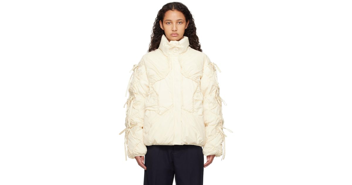 Sandy Liang Bow-Appliqued Ruched Puffer Jacket in Natural | Lyst