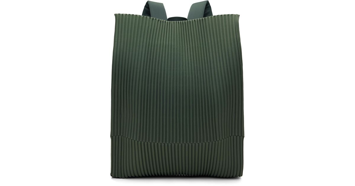 Homme Plissé Issey Miyake Pleats Backpack in Green for Men | Lyst