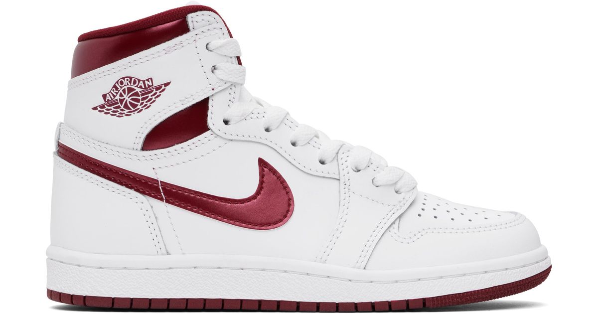 Nike Burgundy Air Jordan 1 High '85 Sneakers in Black | Lyst
