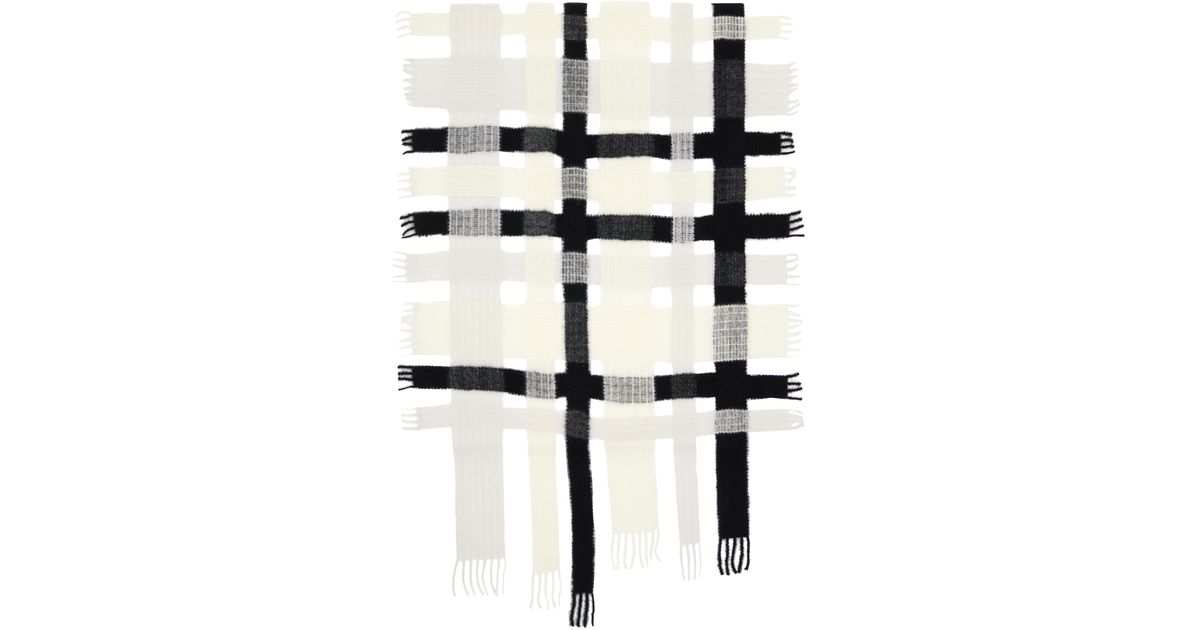 Issey Miyake Raschel Weave Stole Scarf in White | Lyst UK