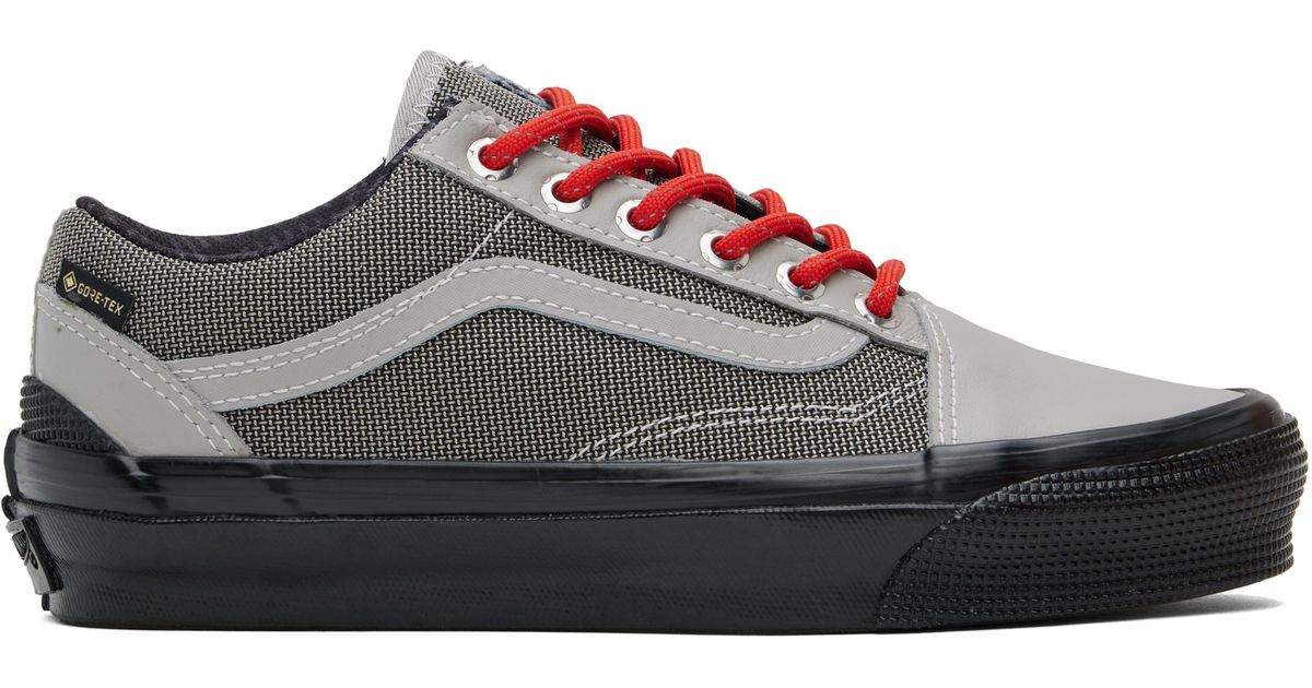 Vans Premium Old Skool Gore-Tex Sneakers in Black | Lyst