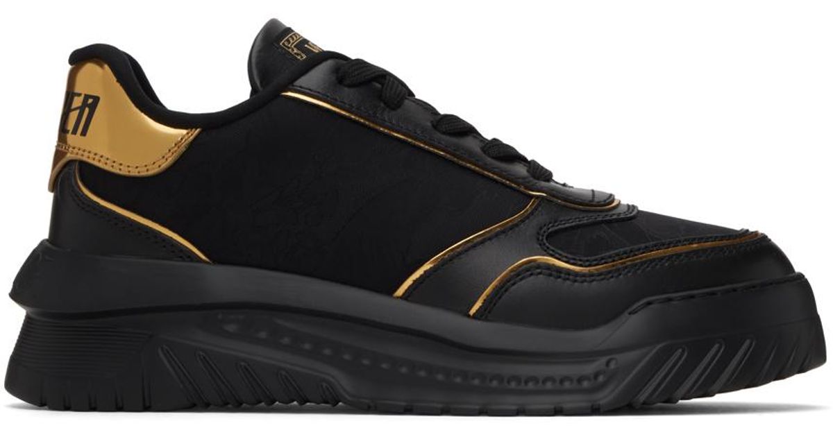 Versace Logo Metallic Trim Sneakers in Black for Men | Lyst Canada