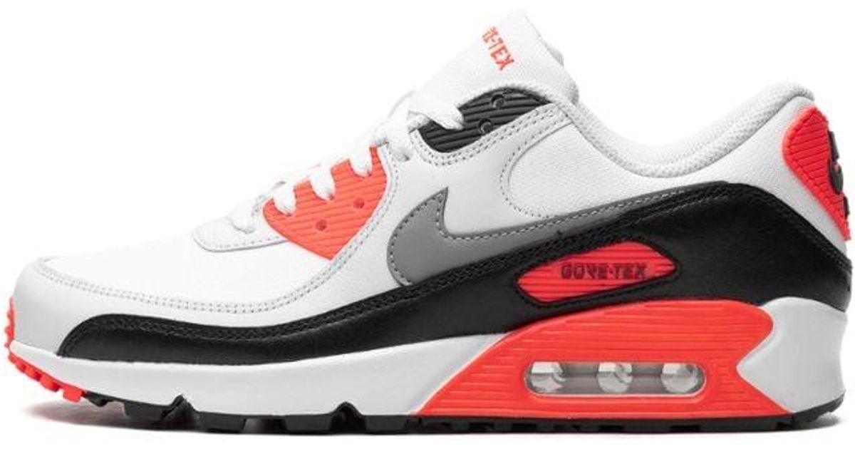 Nike Air Max 90 Gore-Tex "Infrared" Shoes in Black | Lyst UK