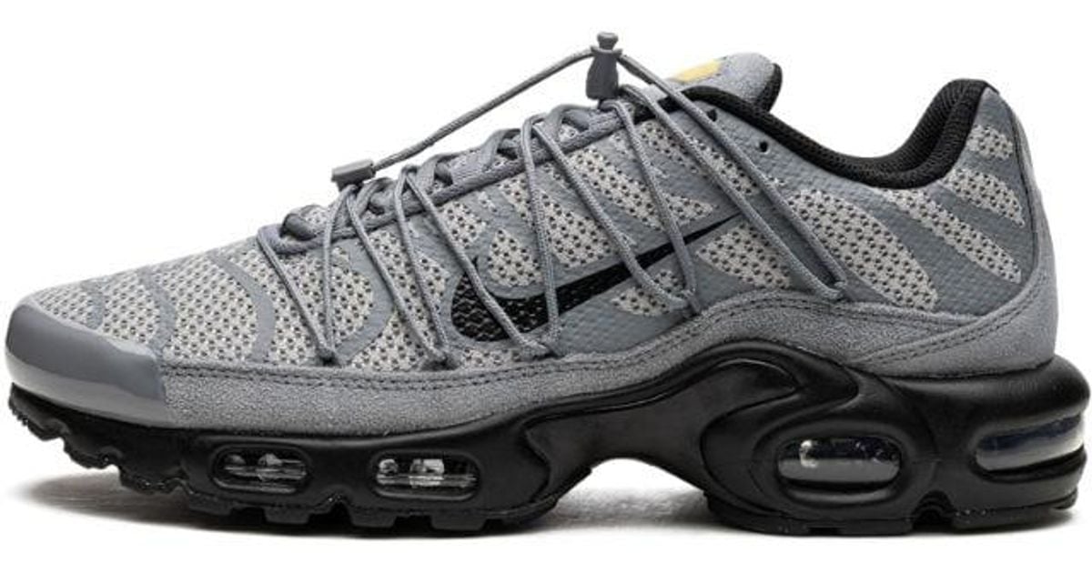 Nike Air Max Plus "bungee" Shoes in Black | Lyst UK