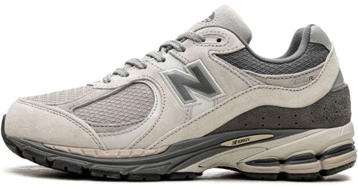 New Balance 2002R "Raincloud Concrete" in Black for Men | Lyst UK