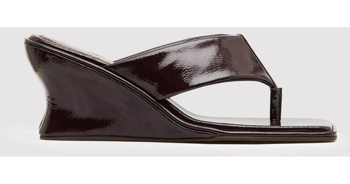 St. Agni Soft Thong Contour Wedge | Lyst