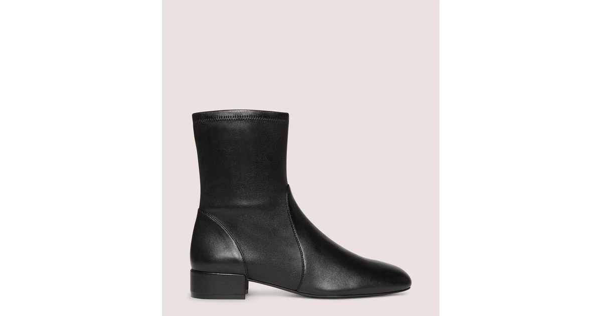 Stuart Weitzman The Odetta City 25 Stretch Bootie in Black | Lyst