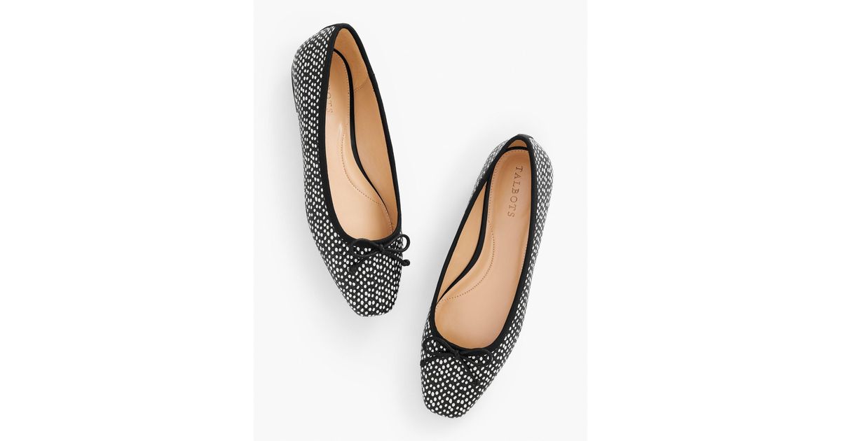 Talbots Tinsley Bow Leather Ballet Flats in White | Lyst