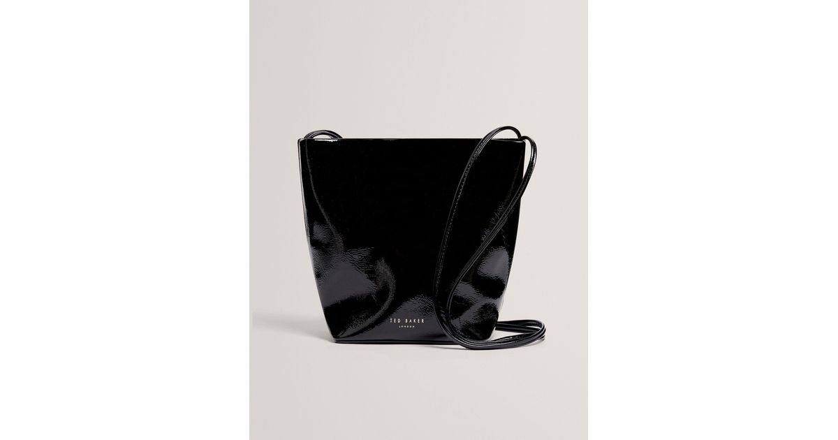 Ted Baker Kayylyn Crinkled Slim Strap Small Bucket Bag in Black | Lyst UK