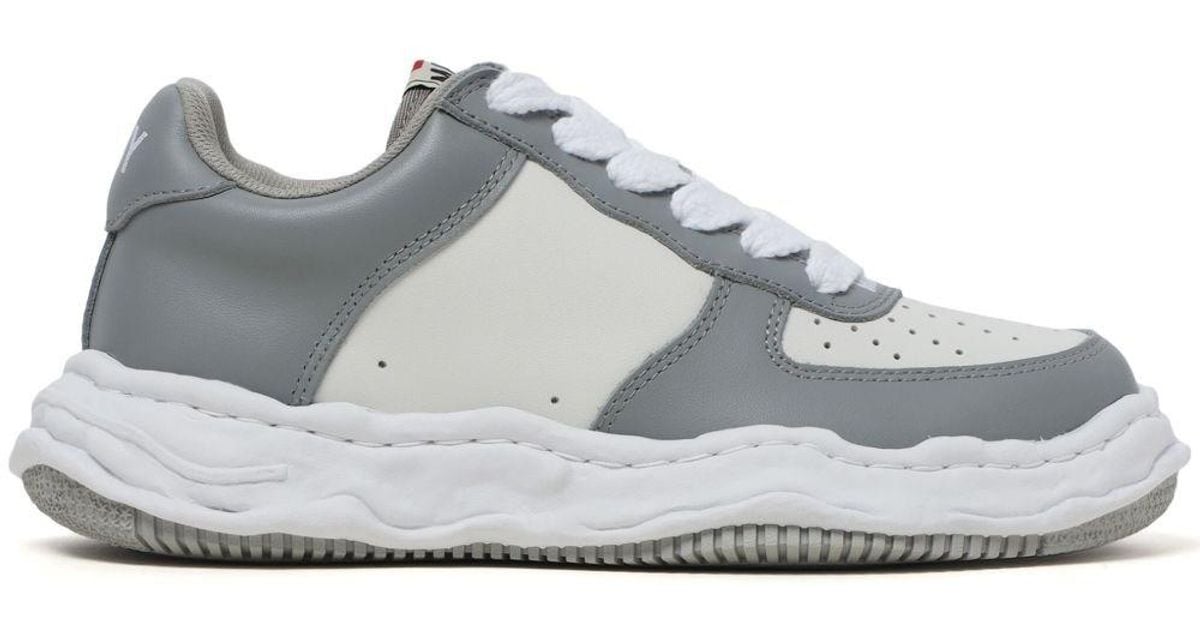 Maison Mihara Yasuhiro Wayne Lowe Sneakers in White for Men | Lyst UK