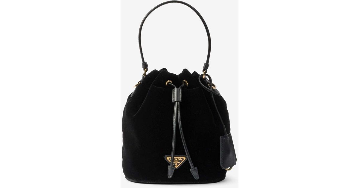 Prada Mini Re-Edition Velvet Bucket Bag in Black | Lyst
