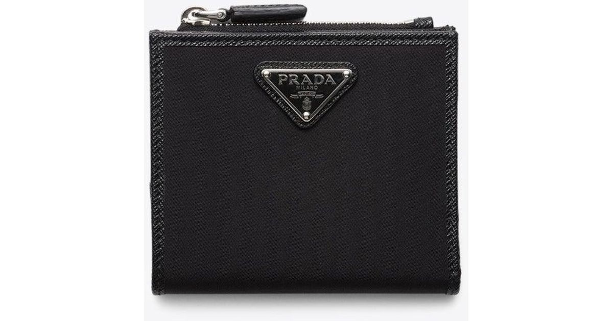 Prada Small Logo Re-Nylon Wallet in Black for Men | Lyst