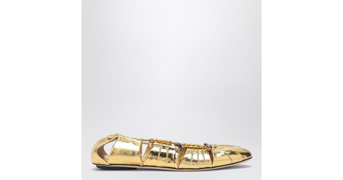 Chloé Lic Gold Ballerina in Natural | Lyst