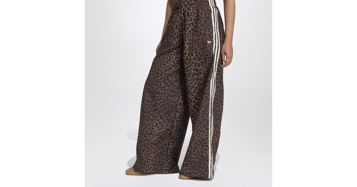 adidas Originals Track Pants Leopard Firebird Oversized in Brown | Lyst UK