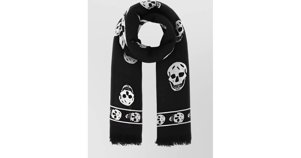 McQueen Skull Frayed Wool Scarf in Black | Lyst
