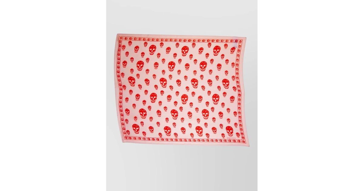 McQueen Skull Scarf in Red | Lyst UK