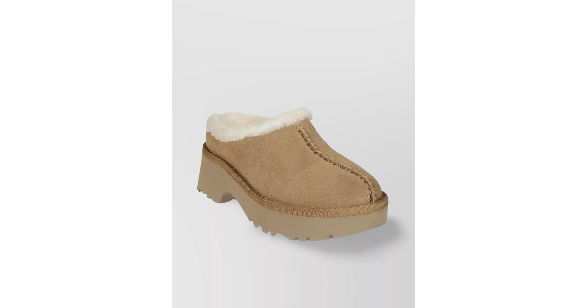 UGG Cozy Clog Platform Sole Stitch Detailing in Natural | Lyst
