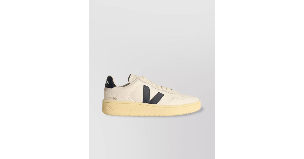 Veja Leather Sneakers With Perforated Toe Box in Natural for Men | Lyst