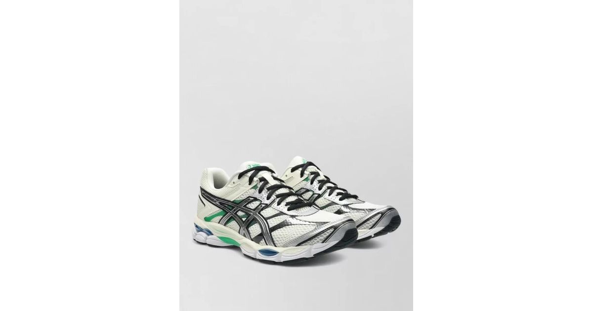Asics Gel Cumulus 16 Low-Top Sneakers in Metallic | Lyst UK