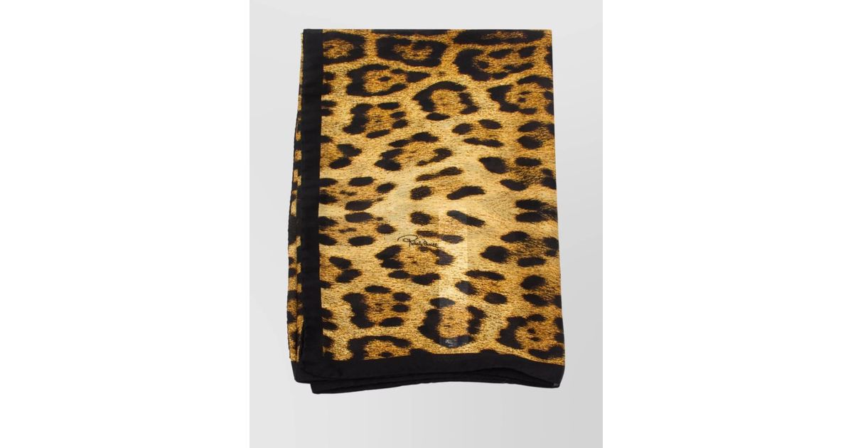 Roberto Cavalli Animal Print Lightweight Rectangular Scarf Soft Texture in Metallic | Lyst UK