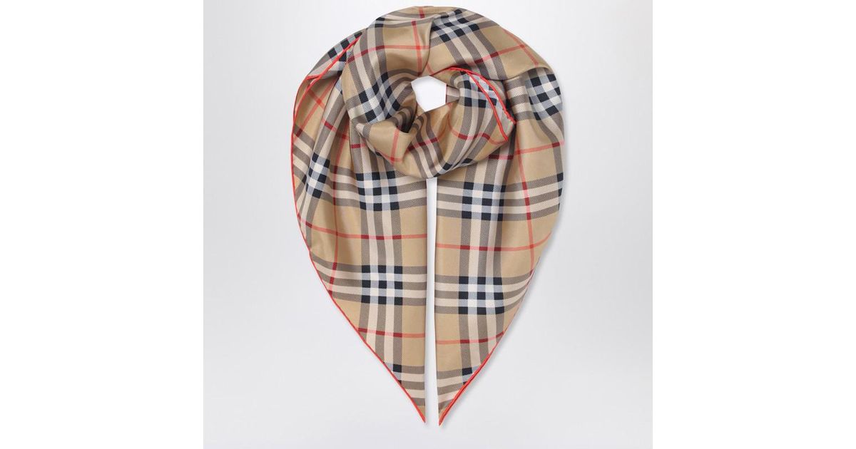 Burberry Scarf Check in Natural | Lyst