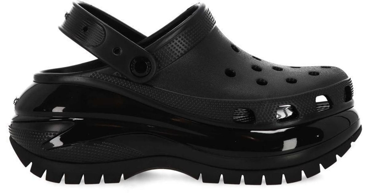 Crocs™ Sandals in Black | Lyst