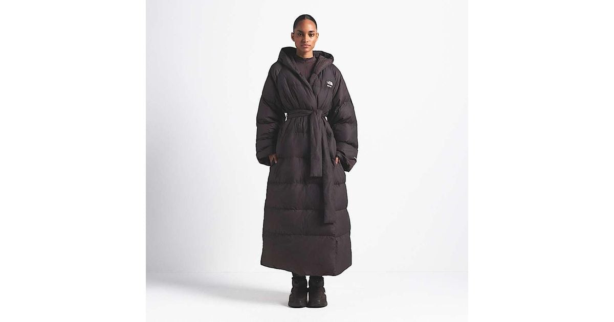 The North Face X Skims Nuptse Wrap Parka in Black | Lyst UK