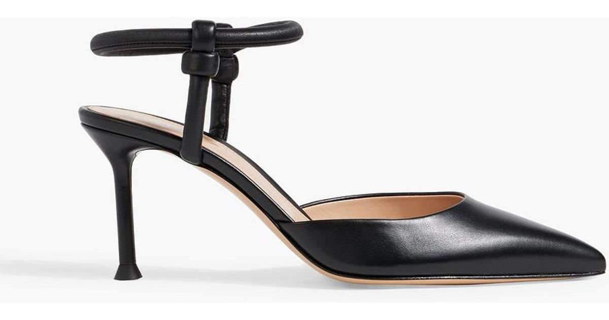 Gianvito Rossi Juno Leather Pumps in Black | Lyst