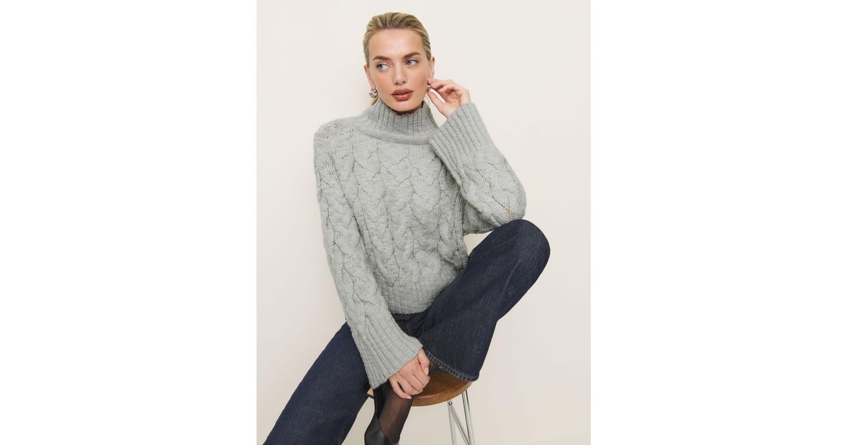 Reformation Jax Chunky Cable Knit Turtleneck in Grey | Lyst Australia