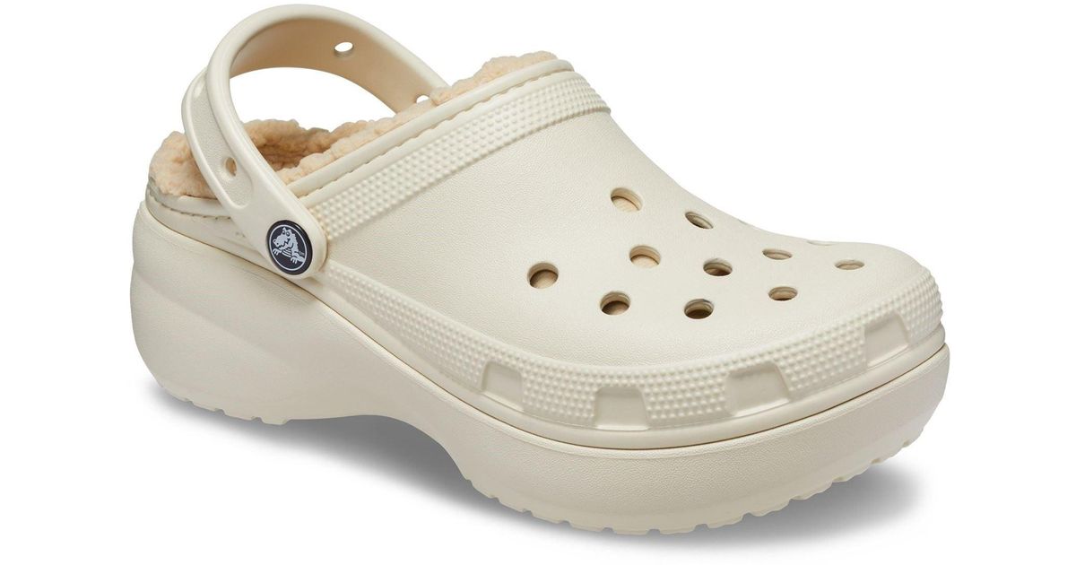 Crocs™ Classic Platform Lined Thermoplastic Women's Bone Clogs in White | Lyst