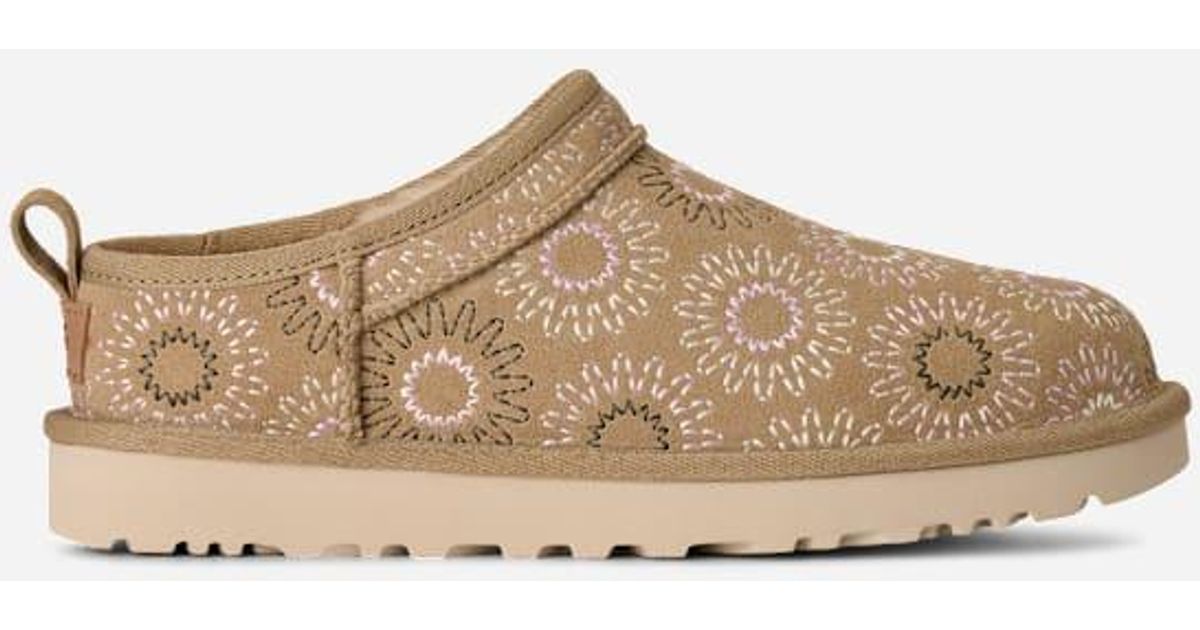 UGG Classic Micro Sun Stitch Boot in Black | Lyst UK