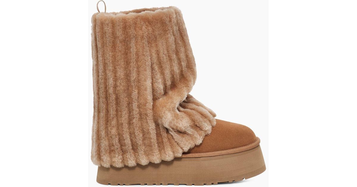 UGG Classic Short Sherpa Platform Boot in Brown | Lyst UK