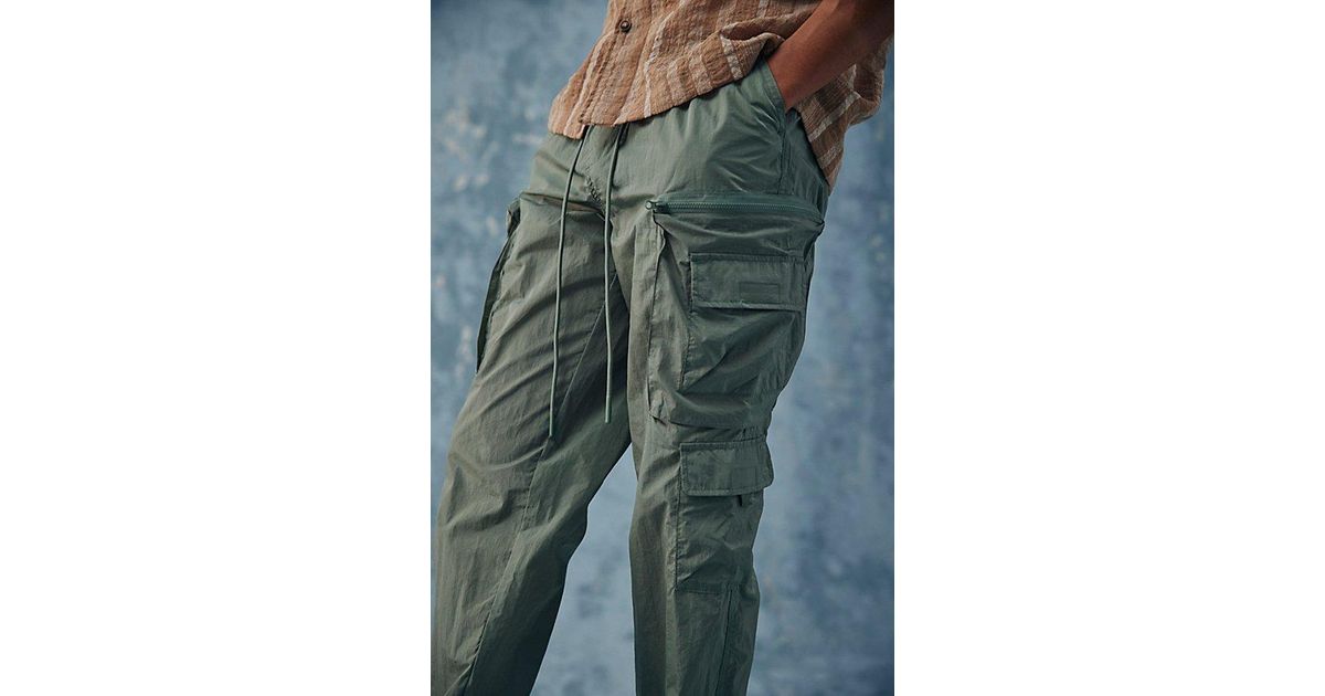 Standard Cloth Technical Nylon Cargo Pant in Green for Men | Lyst