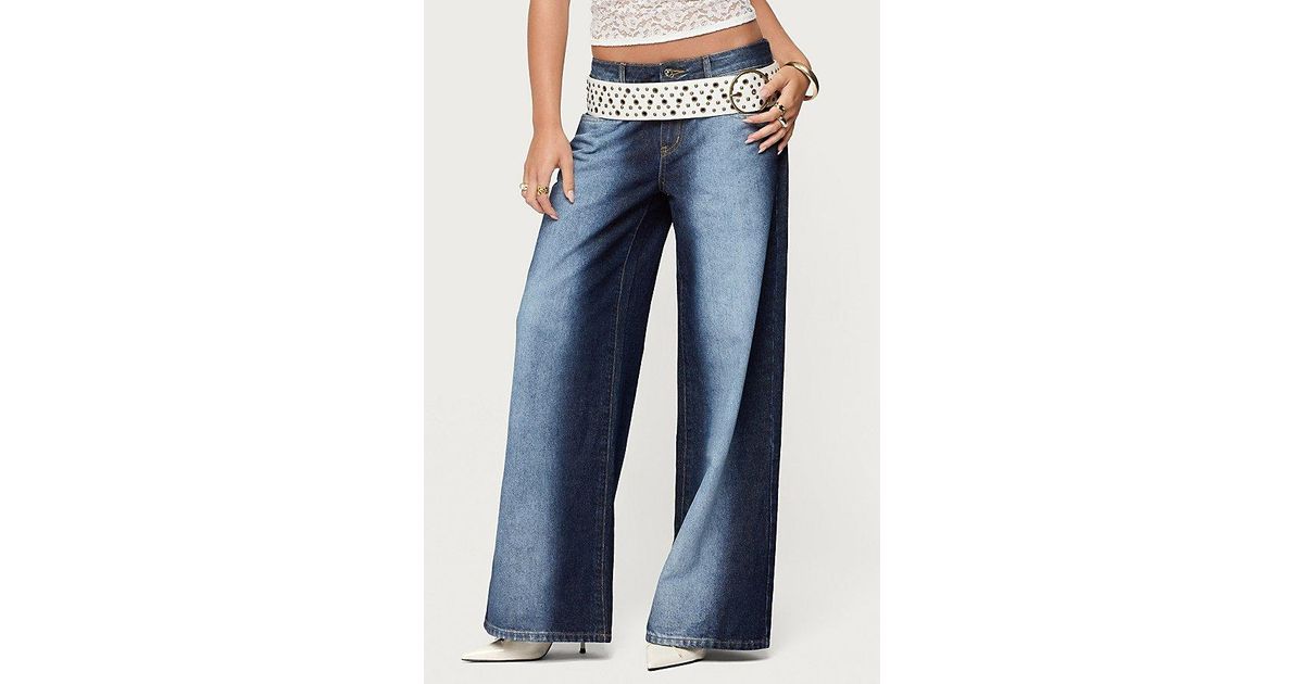 Edikted Ema Bleach Washed Low Rise Jeans in Blue | Lyst