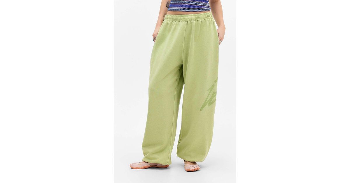 iets frans... Harri Logo Baggy Joggers in Green | Lyst UK