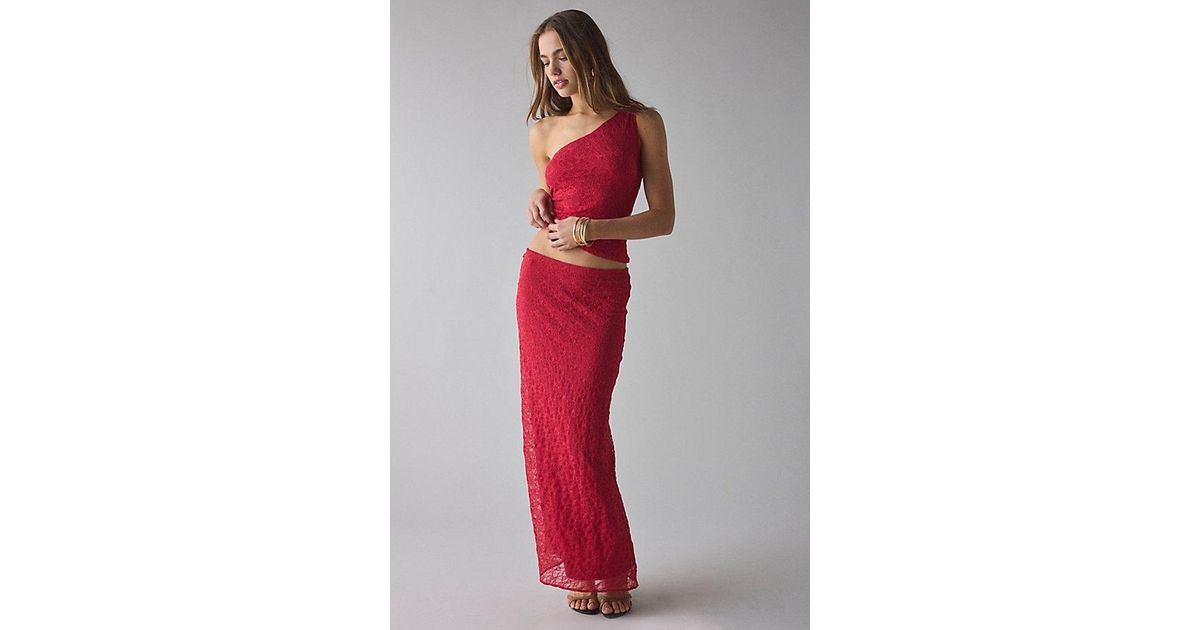 Urban Outfitters Uo Harlow Lace Low-Rise Maxi Skirt in Red | Lyst