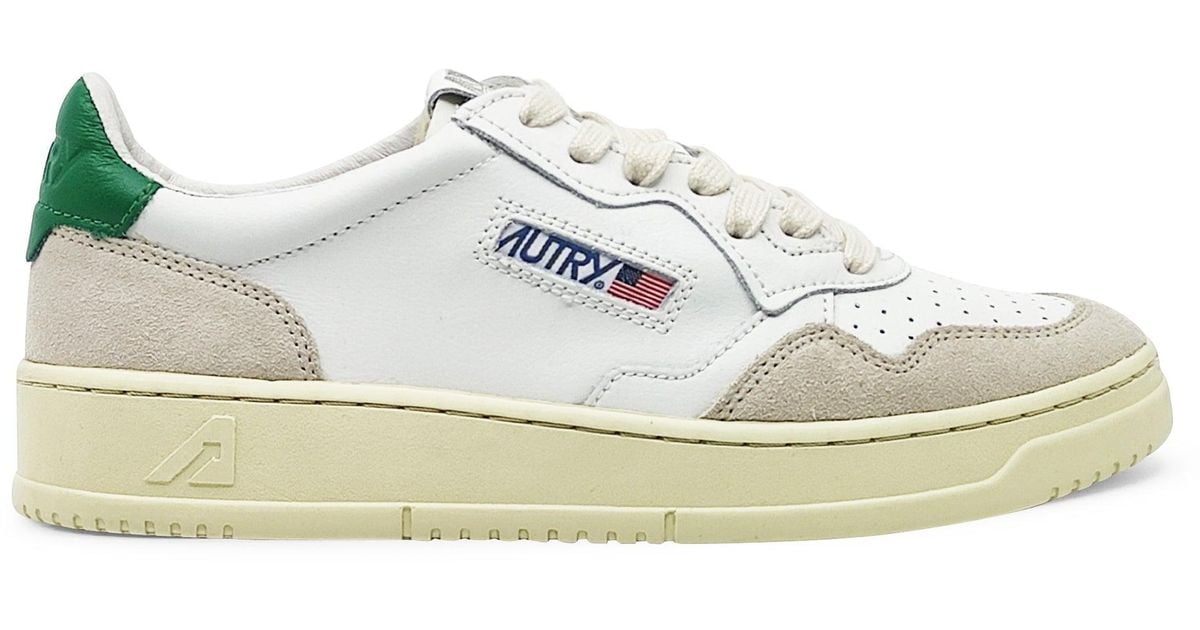 Autry Sneakers Uomo Bianca In Pelle E Suede Con Dettaglio Verde In ...
