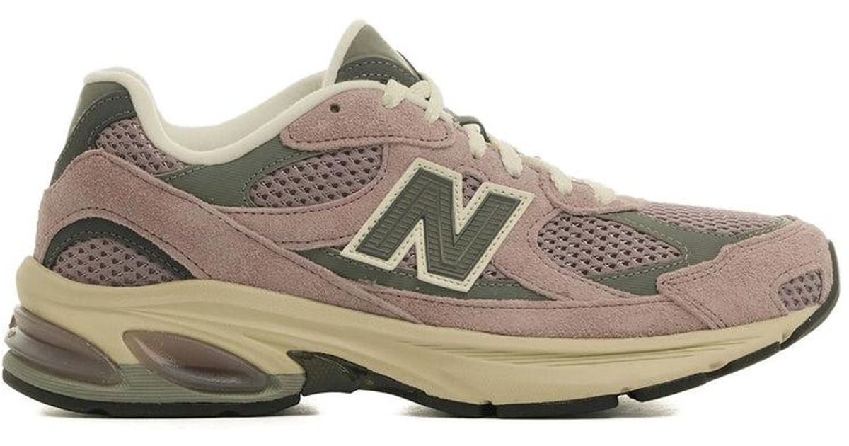New Balance Pink Sneakers in Grey | Lyst UK