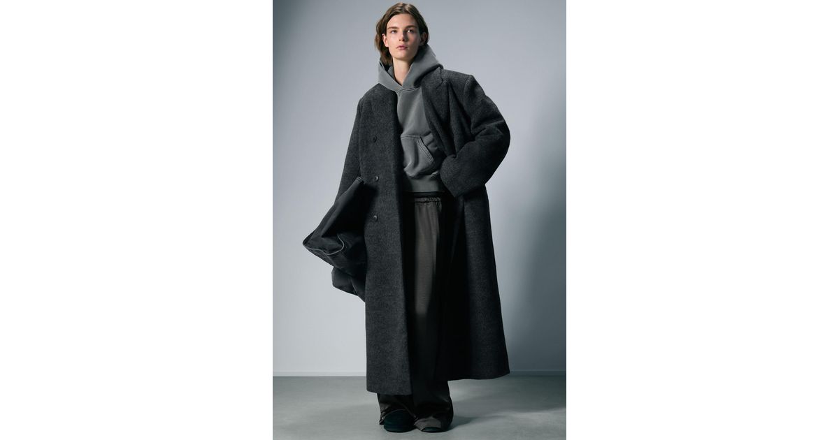 Weekday Logan Hairy Double-Breasted Wool-Blend Coat in Black | Lyst UK