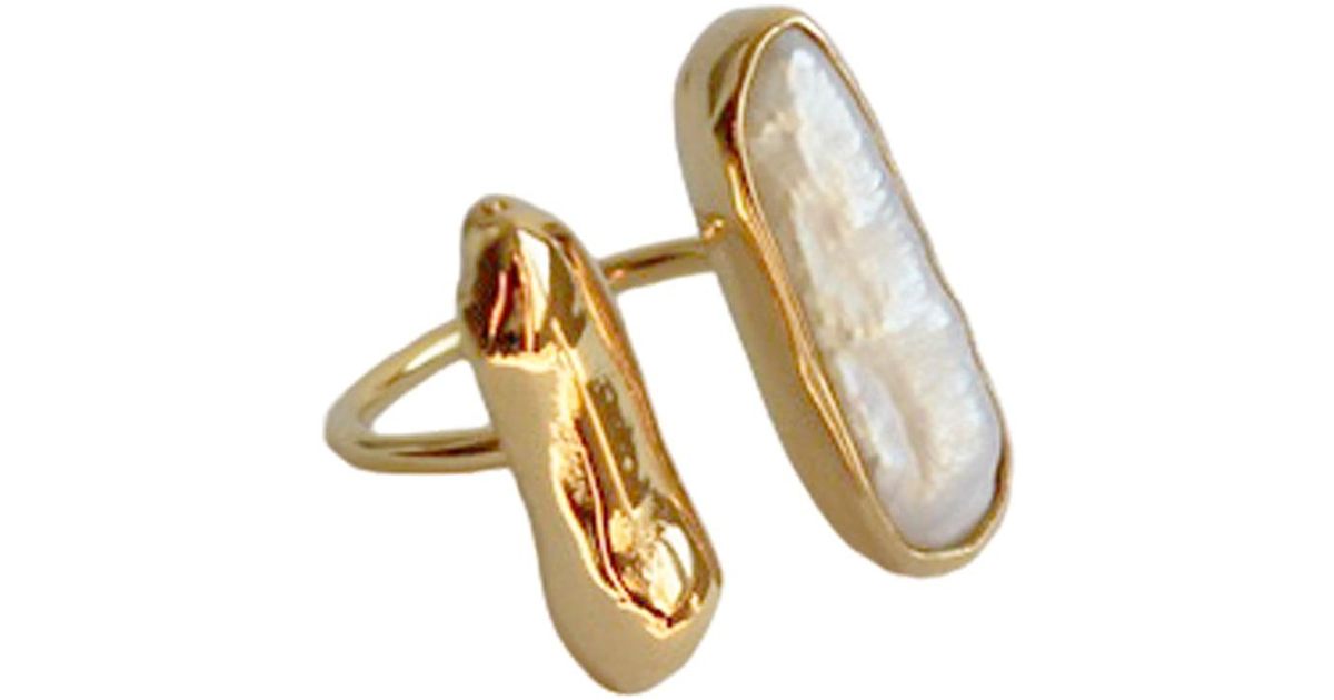 YUKA Studio. Trace Steep Pearl Ring in Metallic | Lyst