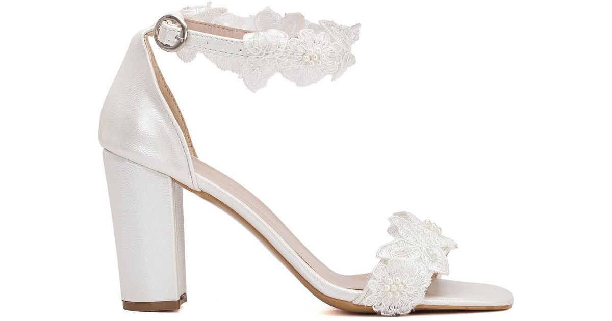 Forever & Always Shoes Dede in White | Lyst