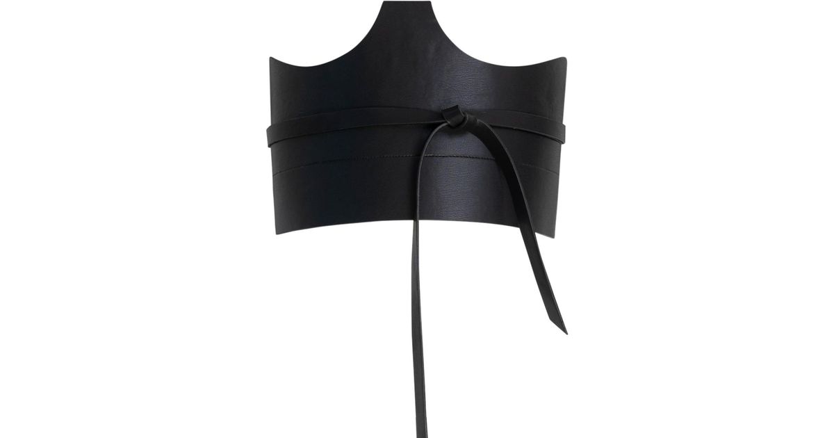 Circular Path Cut Out Corset Belt in Black | Lyst