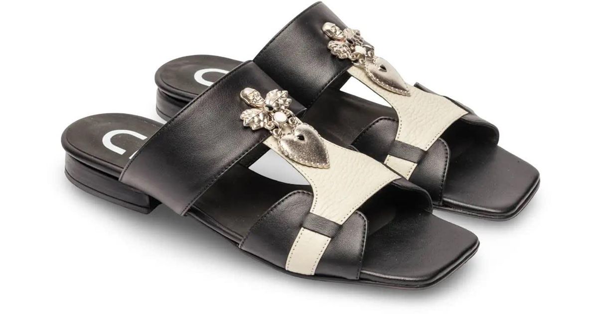 Clara Barcelo Heart Stopper in Black | Lyst UK